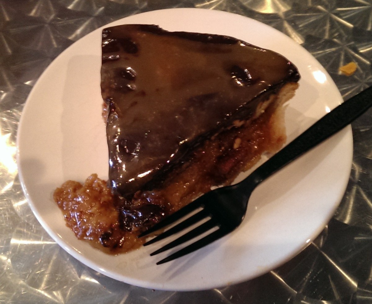 Dangerously Delicious Pies – Jim's Dining Guides
