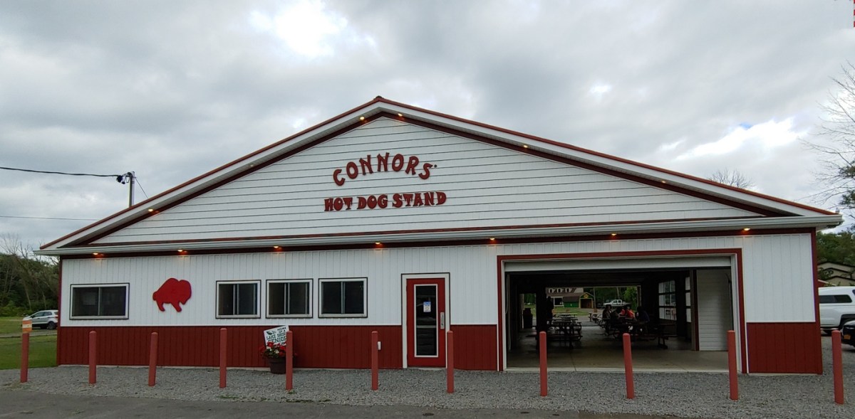 Connors Hot Dog Stand – Jim's Dining Guides
