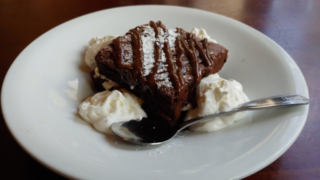 Elephant & Castle DC – Jim's Dining Guides