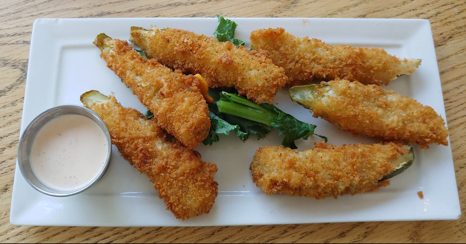 Lures Bar & Grill – Jim's Dining Guides