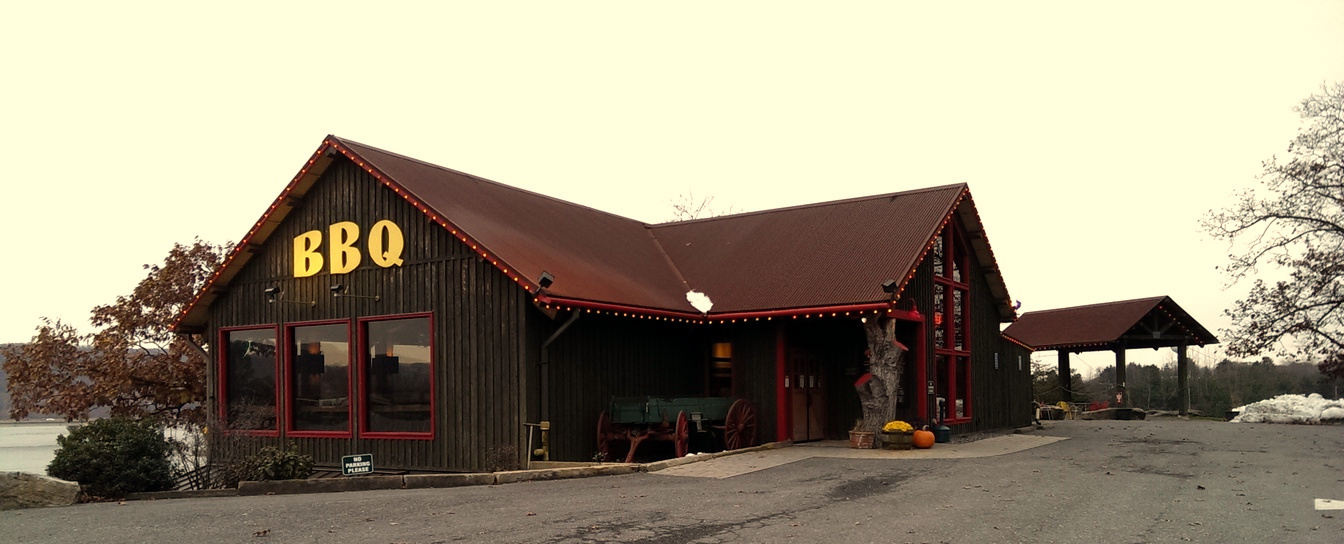 Skeeter’s Pit BBQ – BBQ with a view – Jim's Dining Guides